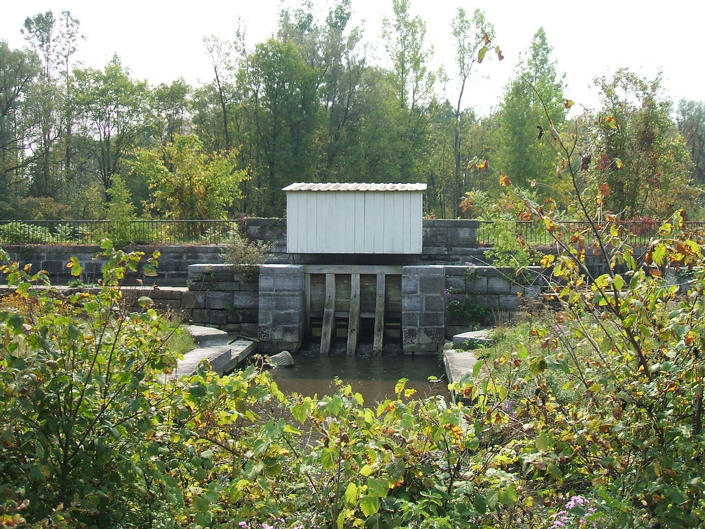 Sites and Attractions – Erie Canal Village